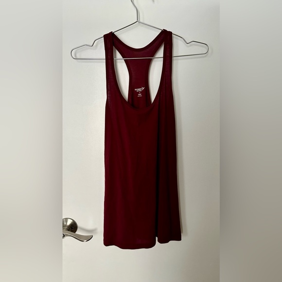 Old Navy | Tops | Old Navy Maroon Workout Top Size M | Poshmark